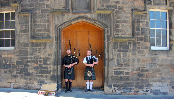 Edinburgh tours and city essentials | visit Scotland | touring the UK